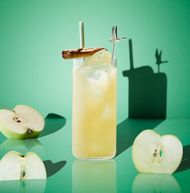 Autumn Orchard Cocktail Recipe | Sparkling Cider | GREY GOOSE