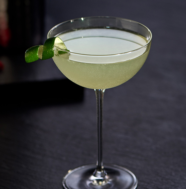 Verte Cocktail Recipe | Vodka Green Chartreuse Cocktail | GREY GOOSE