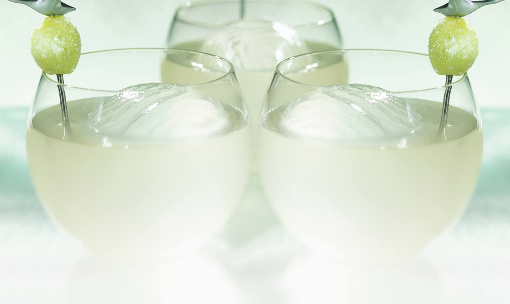 The Cosmonaut Cocktail Recipe | Space Cocktail | GREY GOOSE