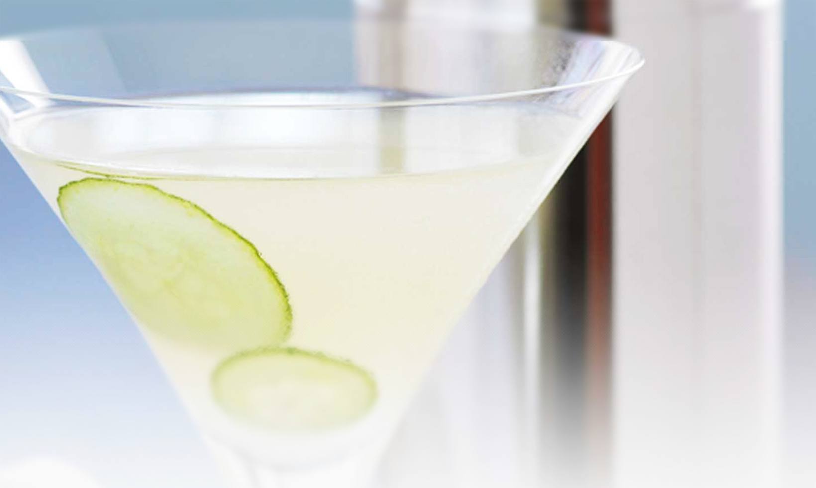 Spatini Cocktail Recipe | Vodka Cucumber Mint Martini Cocktail | GREY GOOSE
