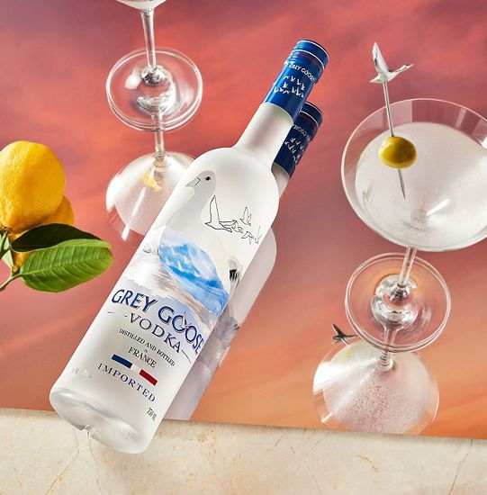 Holiday Drink, Dinner Party and Gift Ideas | GREY GOOSE®