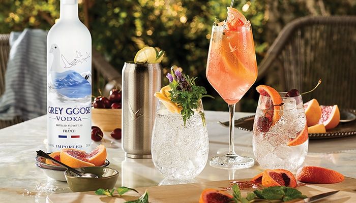 DIY: How to Make a Vodka Seltzer Drink | GREY GOOSE