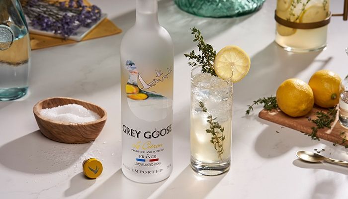 How to Make Vodka Lemonade Drinks for a Hot Day | GREY GOOSE®