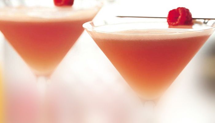 Types of Flavored Martini Cocktails with Vodka | GREY GOOSE