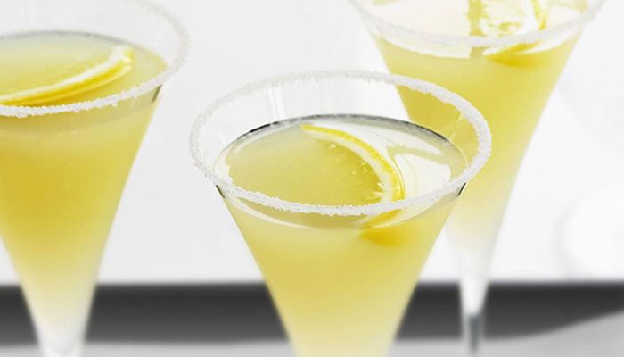 Types of Flavored Martini Cocktails with Vodka | GREY GOOSE