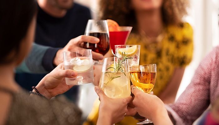 Tips for Writing and Giving a Toast | GREY GOOSE