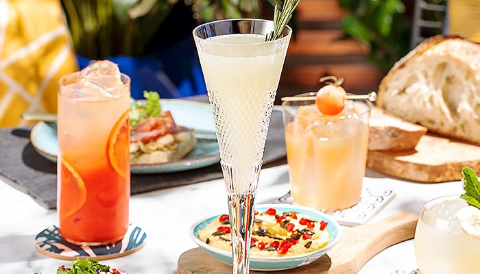 How to Make a DIY Mimosa Bar at Home | GREY GOOSE