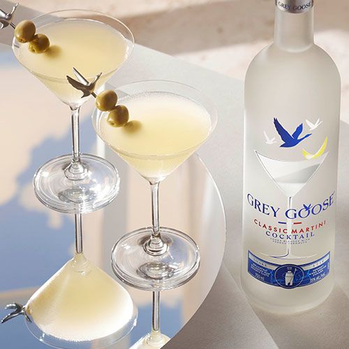 Vodka Cocktail Recipes and Drinks® | GREY GOOSE